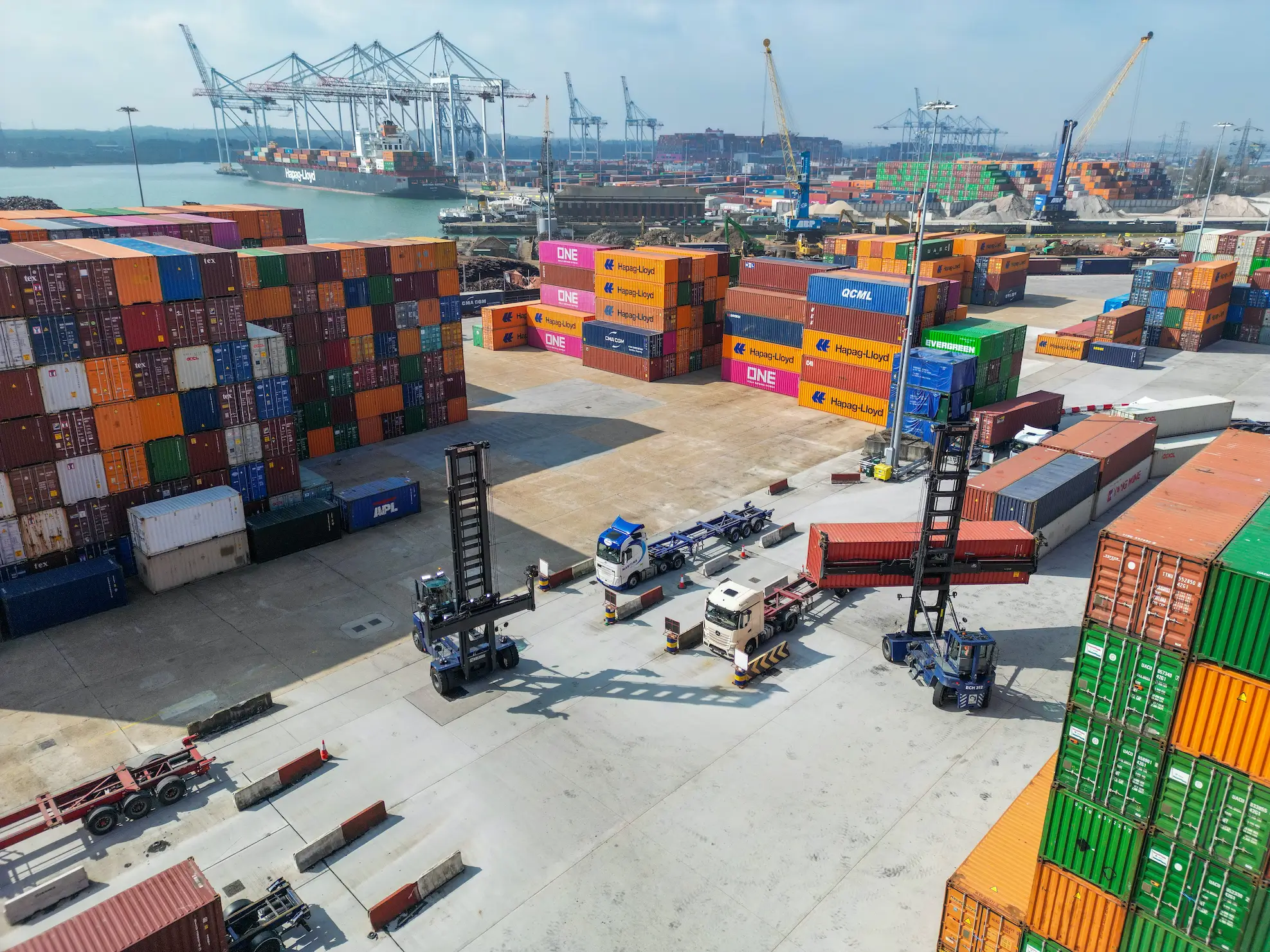 Solent Rail Terminal driving rail freight growth one year on - Solent ...